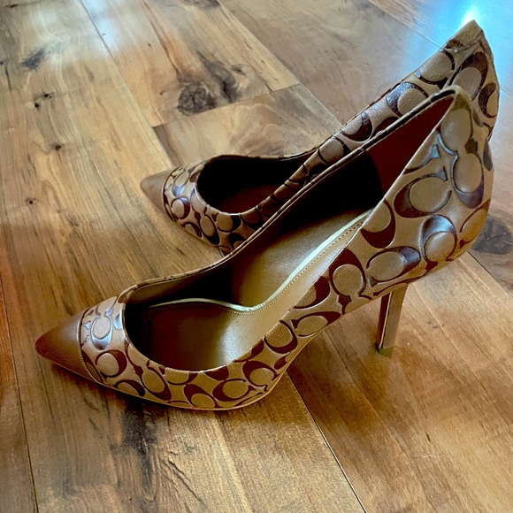Coach | Shoes | Coach Heels Tan 95 | Poshmark